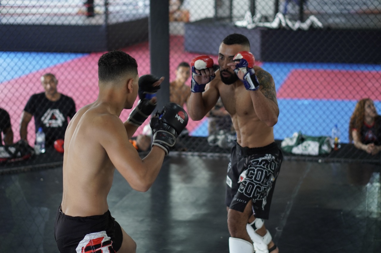 Centro Municipal de Lutas recebe seletiva de atletas para a ...