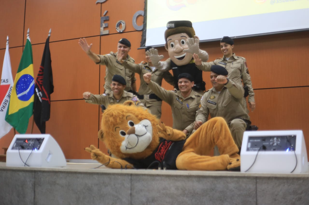 Mais de 2.000 alunos de Santa Luzia se formam pelo PROERD | Prefeitura ...